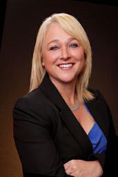 Managing Broker of the Year, Suburbs: Renee Naffziger