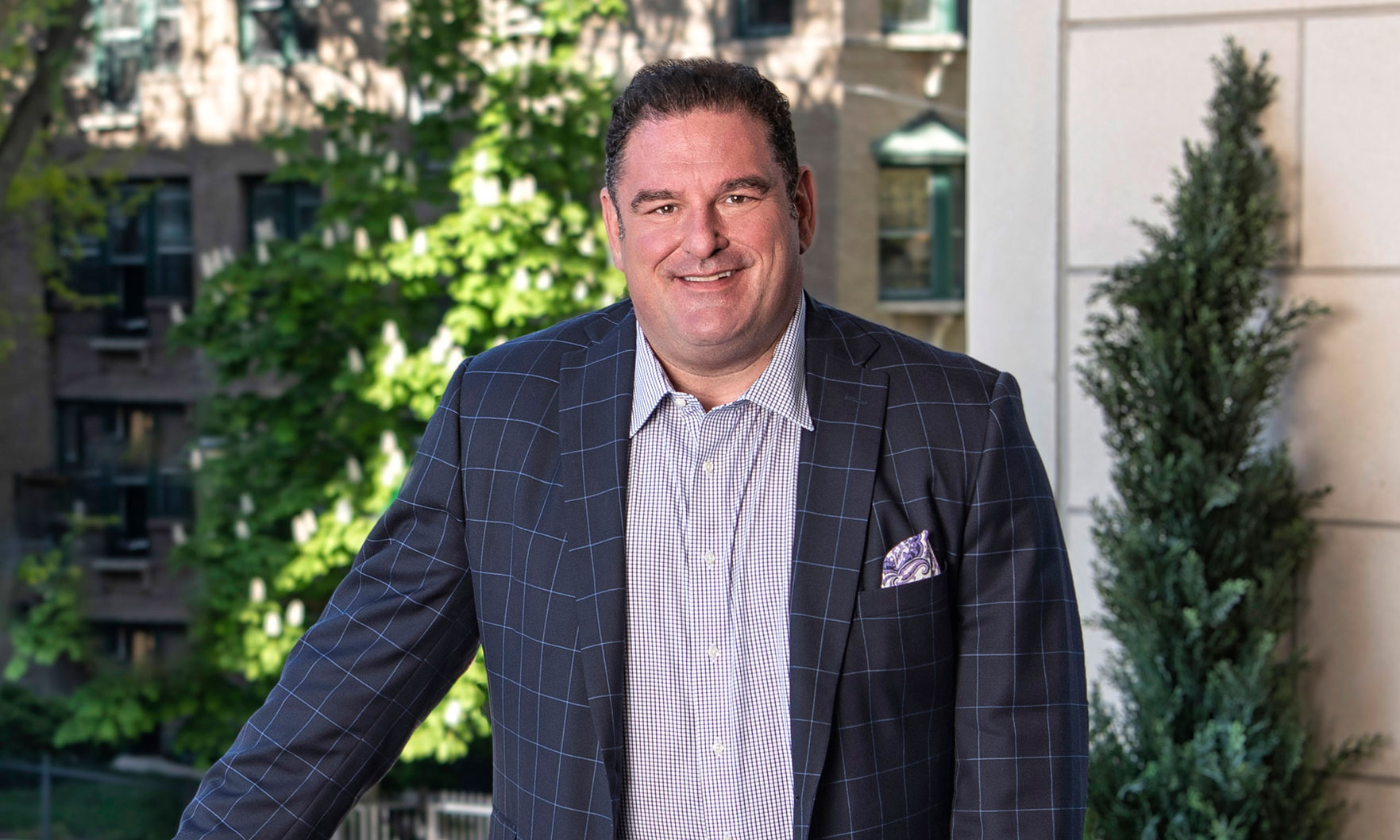 Alex Ilich - Chicago Agent Magazine