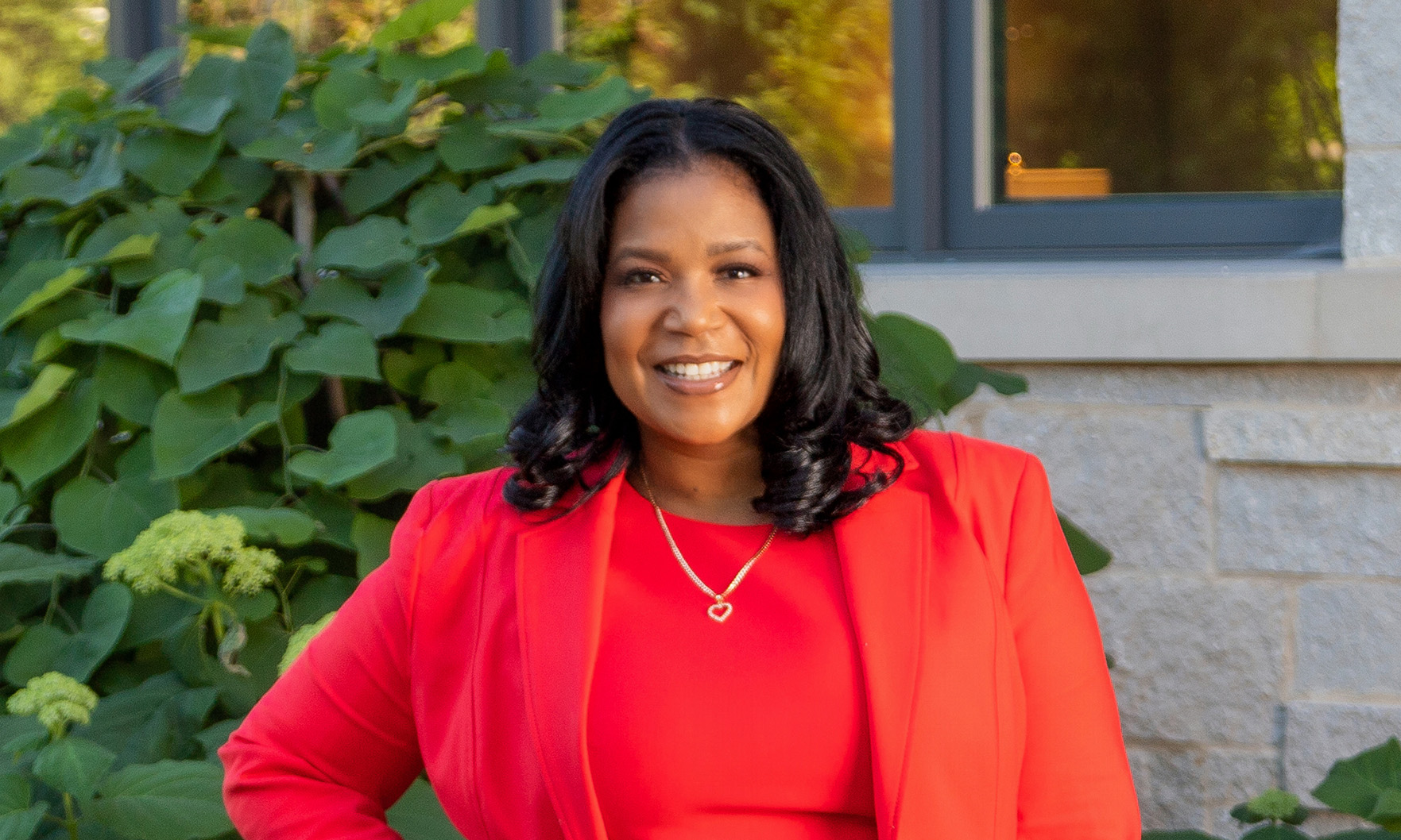 Nina Gonzalez - Chicago Agent Magazine