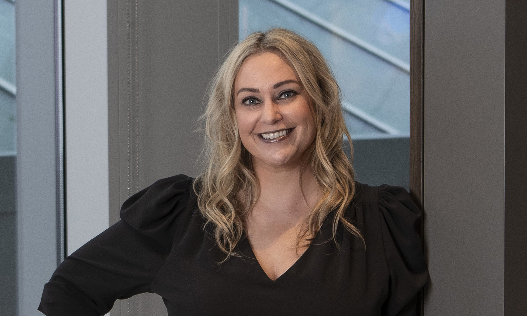 Theresa Hahn - Chicago Agent Magazine