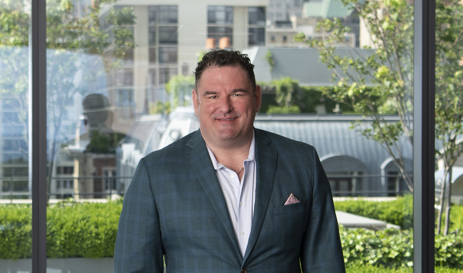 Alex Ilich - Chicago Agent Magazine