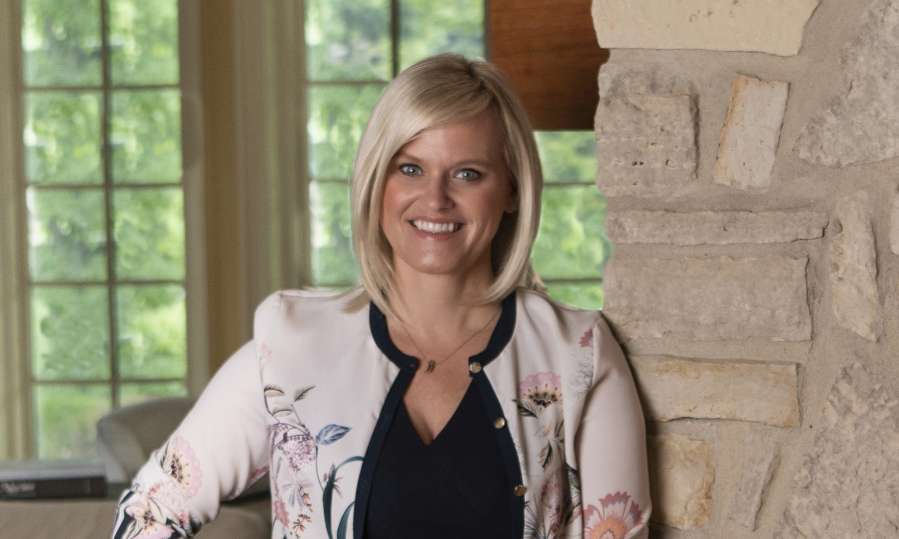 Jessica Jakubowski - Chicago Agent Magazine