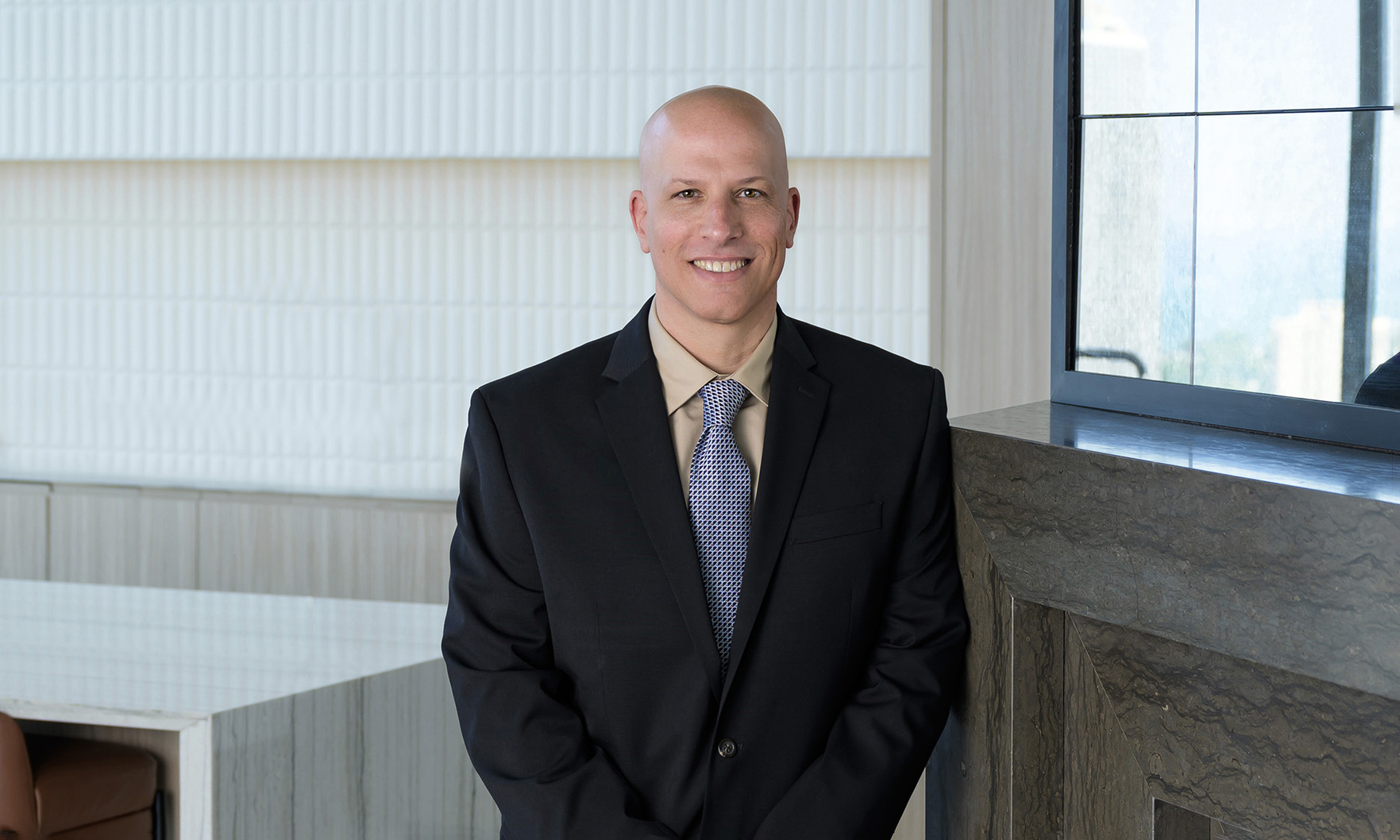 Angelo Lurgio - Chicago Agent Magazine