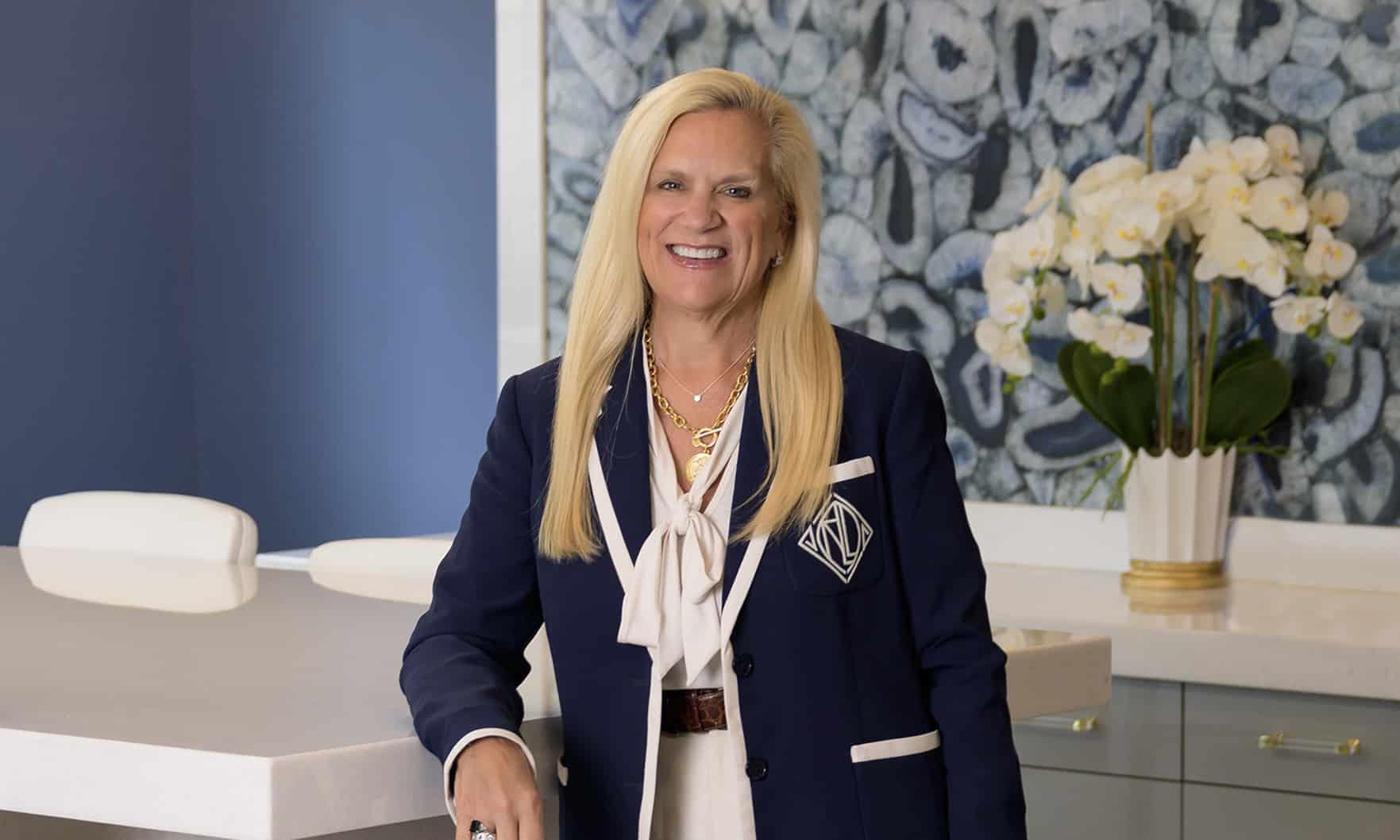 Sarah Elder Lyons - Chicago Agent Magazine