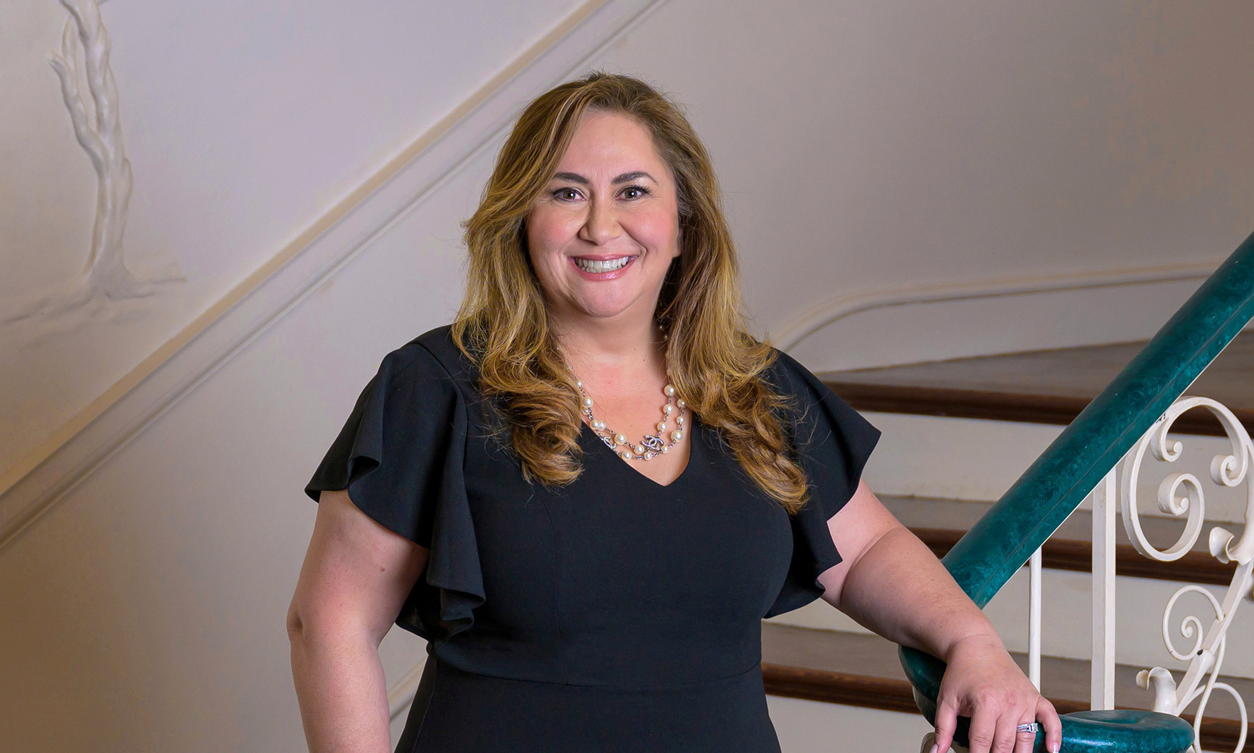 Renee Devedjian - Chicago Agent Magazine